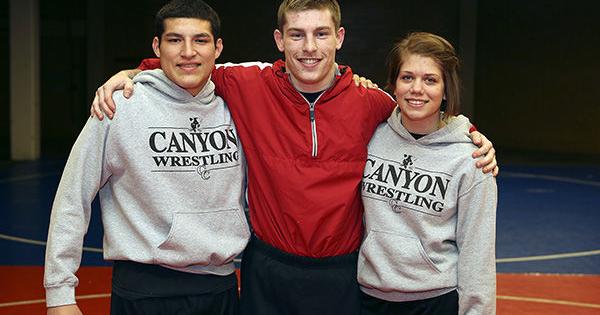 Garland bound: Wrestlers at state tourney Friday, Saturday | Sports ...