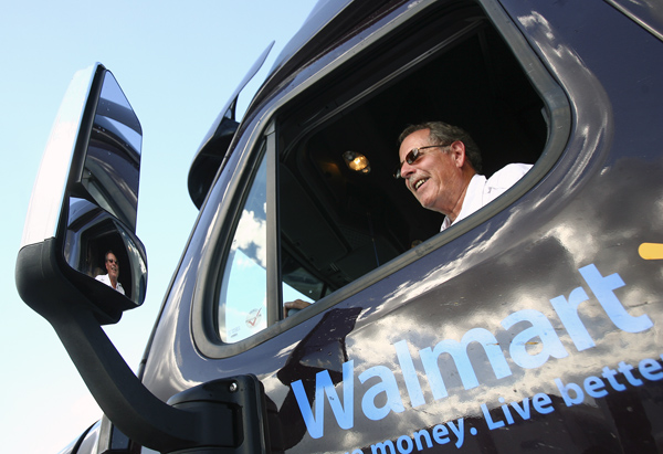 Walmart driver reaches 3 million miles without accident | Local News ...