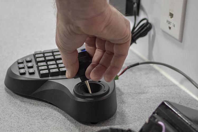 New Braunfels police unveil new tactical command, crisis negotiations ...