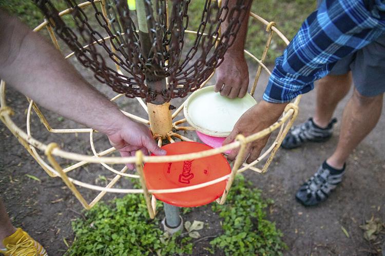 FRISBEES & FAIRWAYS: New Braunfels disc golf group spreading love of ...