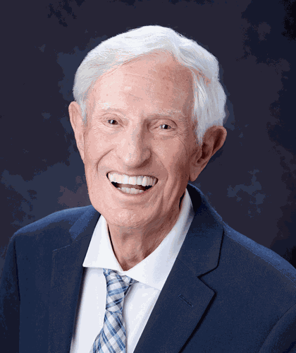 LIVING LEGENDS: Morton has become part of the fabric of New Braunfels ...