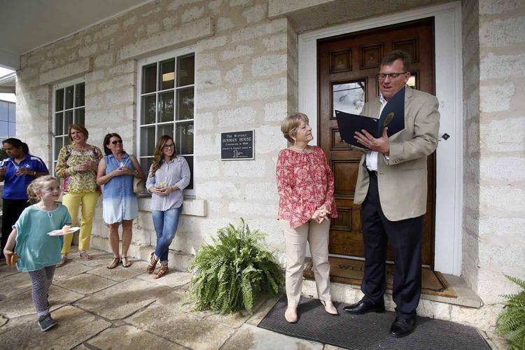 Passionate leadership: CIS head honored for 20 years of service to ...