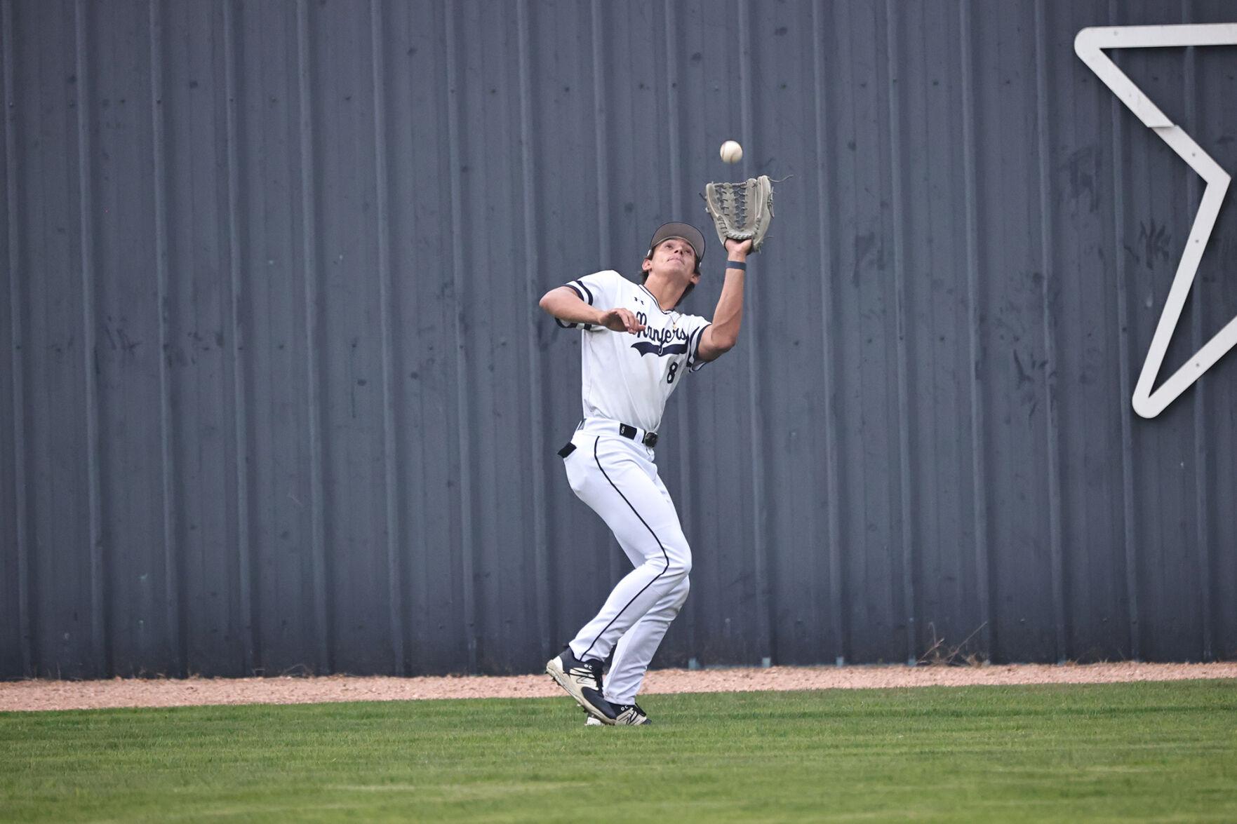 Smithson Valley baseball players Zach Gingrich, MJ Espinoza lauded by ...
