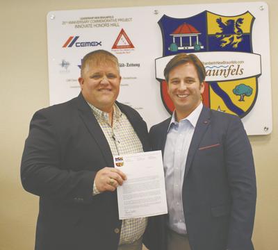Jewell honored with chamber’s Chair of the Board Award | News | herald ...