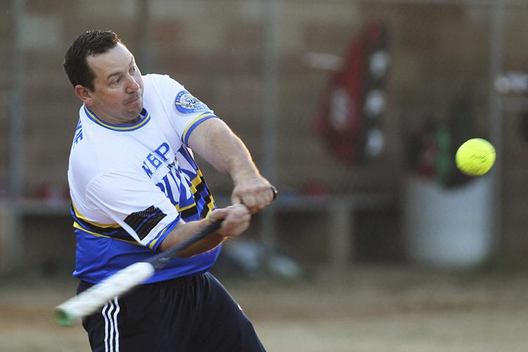 Blue-Green Santa softball fundraiser set Nov. 23 | News | herald ...