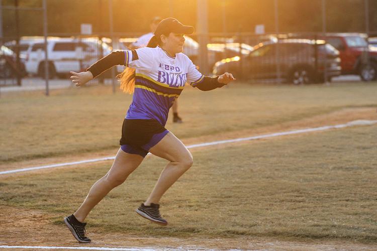 Blue-Green Santa softball fundraiser set Nov. 23 | News | herald ...