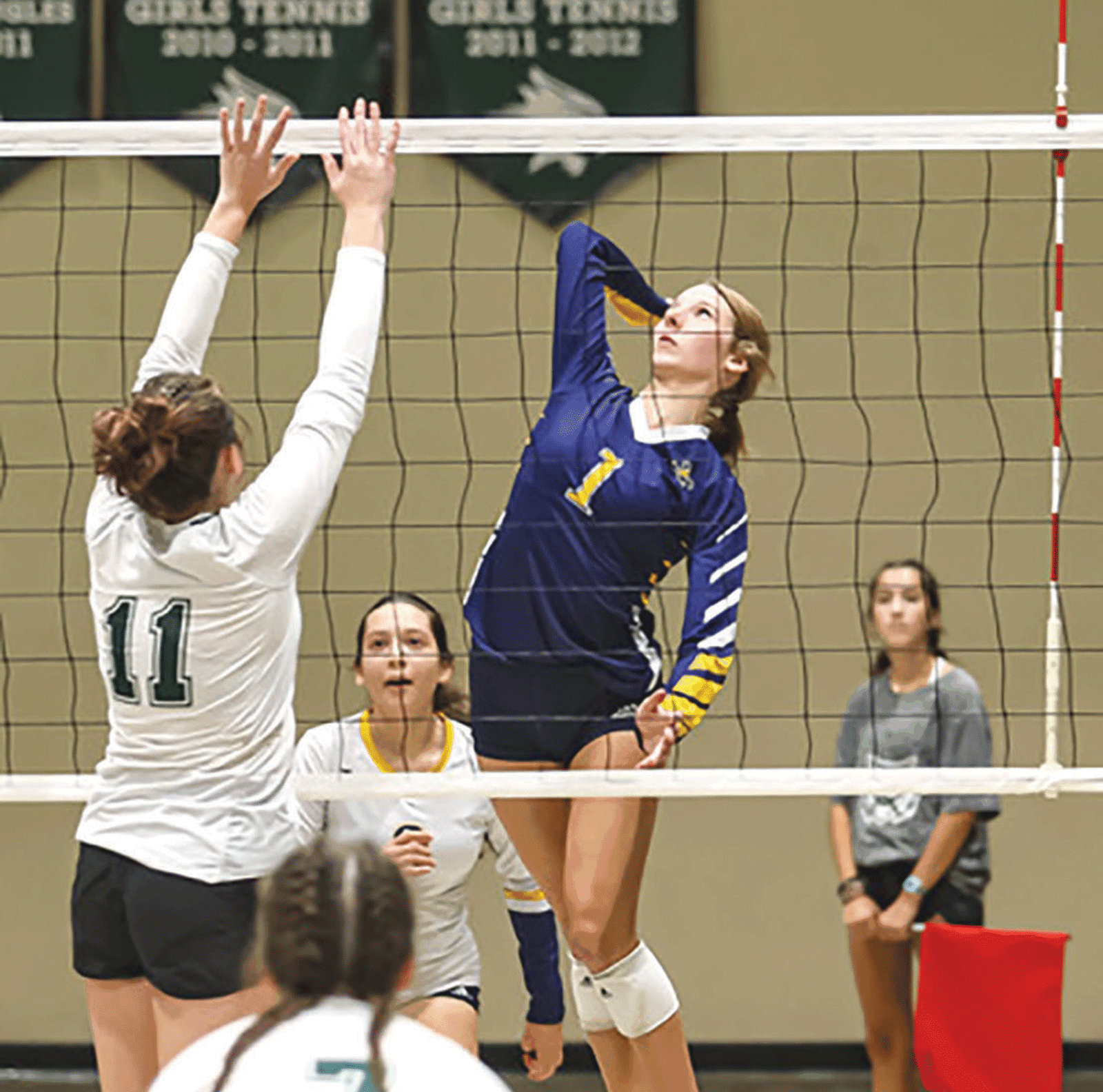 Lady Guardians lose first district match of season | Sports | herald ...