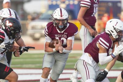 Wolves host Devine in non-district finale | Sports | herald-zeitung.com