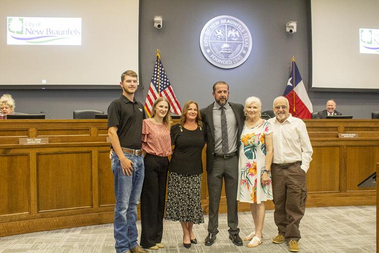 Carter, Capizzi sworn in as New Braunfels City Council members during ...