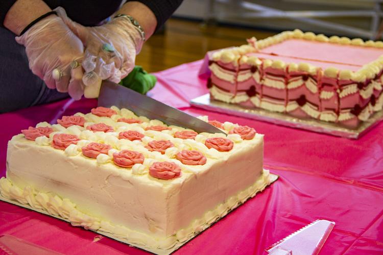 CAKES FOR A CAUSE: 2tarts Bakery hosts fundraiser for Blood Cancer ...