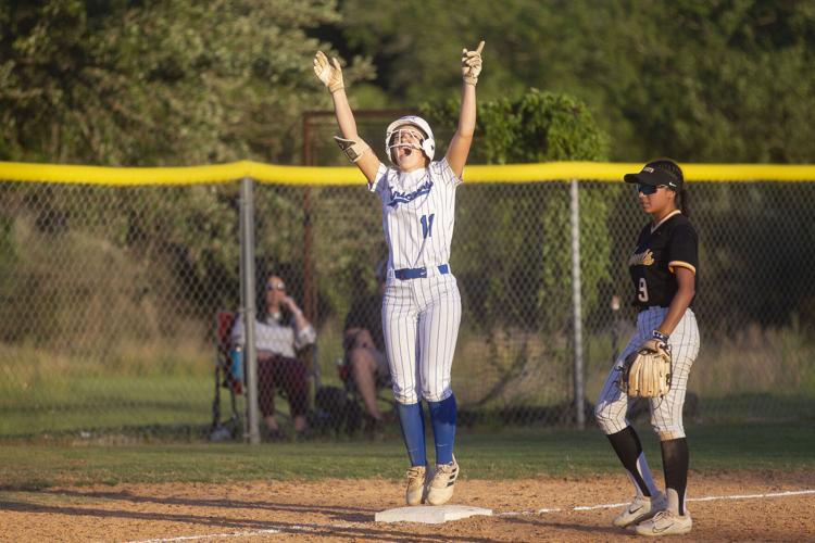 Unicorns grab No. 1 district seed over EC | Community Alert | herald ...