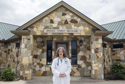 New Braunfels doctor honored for her ability to mentor others ...