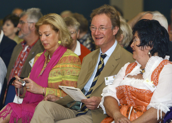 New Braunfels, Braunfels sign Sister City Agreement | Local News ...