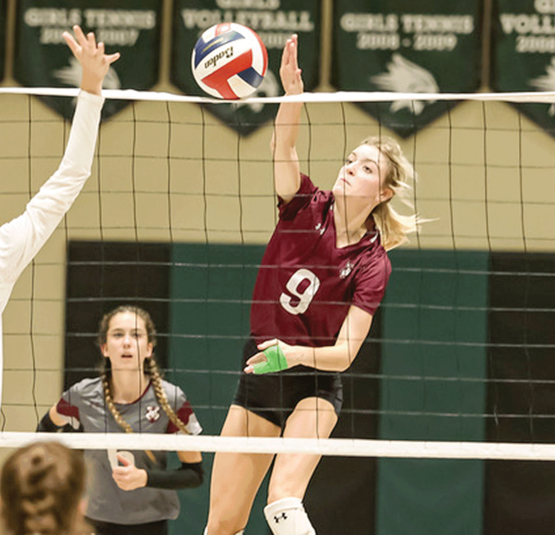 Lady Wolves top New Braunfels Christian in 3 | Sports | herald-zeitung.com