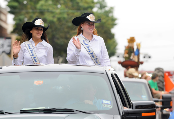 Scenes from Friday’s Comal County Fair and Rodeo parade | Local News ...