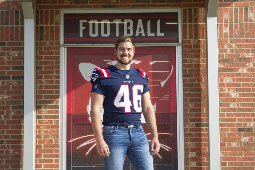 NEW BRAUNFELS TO NEW ENGLAND: Canyon alum Addington fulfilling NFL ...