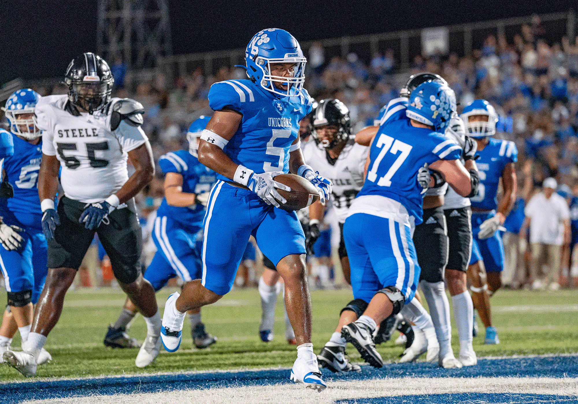 Knights gallop past Unicorns, 27-14 | Sports | herald-zeitung.com