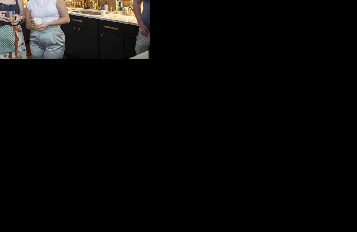 Bookstore, cafe The Chapter Co. opens its doors in downtown New ...