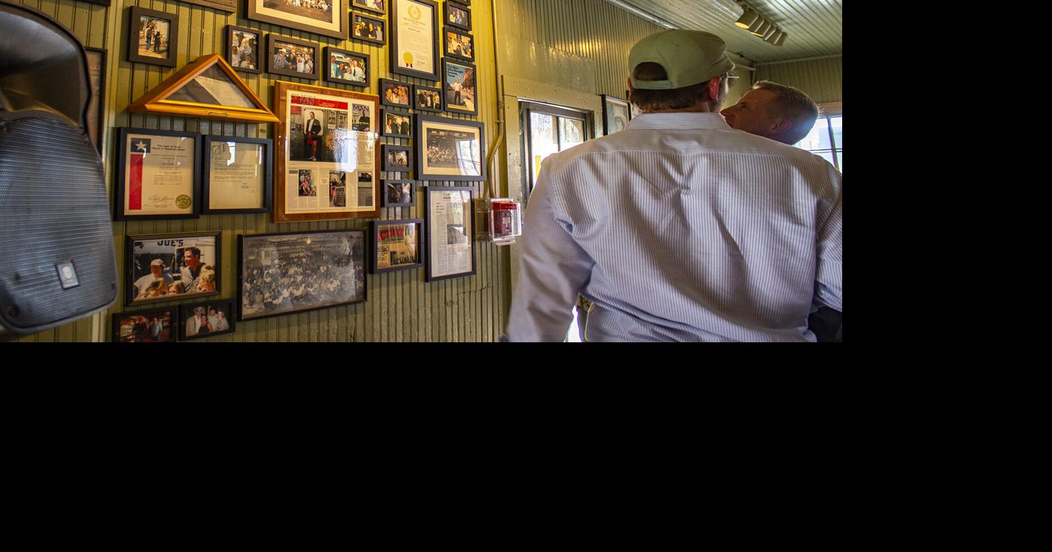 A LASTING IMPACT: Historic Gruene Hall honors late owner Pat Molak with ...