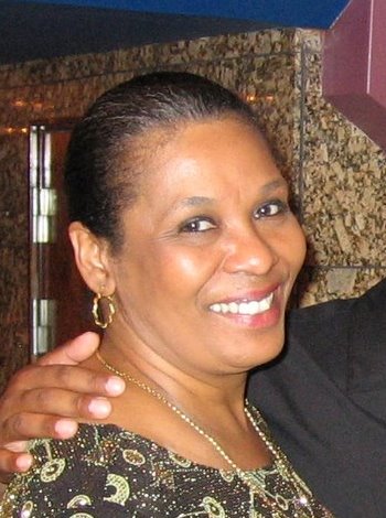 Mari Moore | Obituaries | herald-zeitung.com