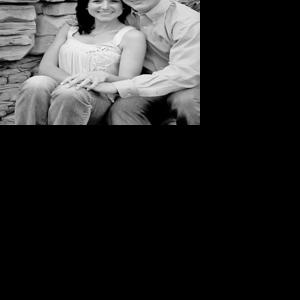Megan Ploch and Nathan Gaines | Engagements | herald-zeitung.com