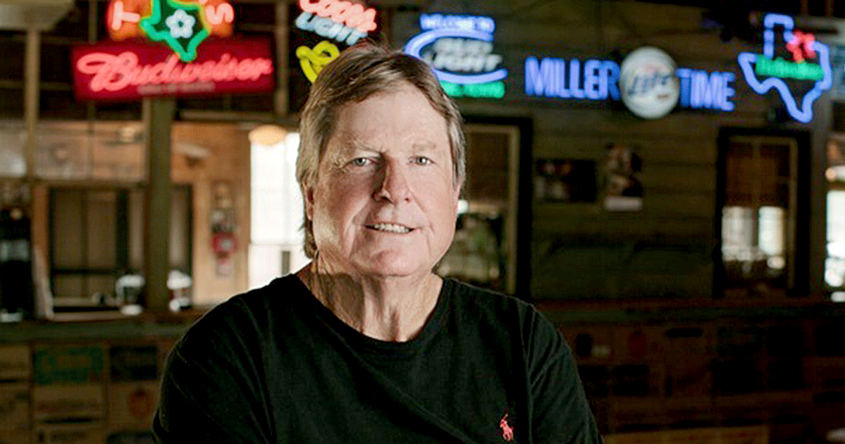 New Braunfels entrepreneur Pat Molak, owner of Gruene Hall, dies at 76 ...