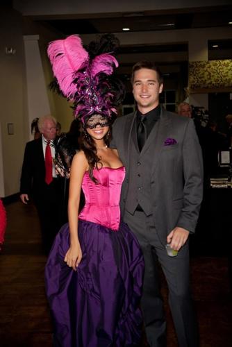 Hope Hospice Foundation raises $55,000 at masquerade ball | Local News ...