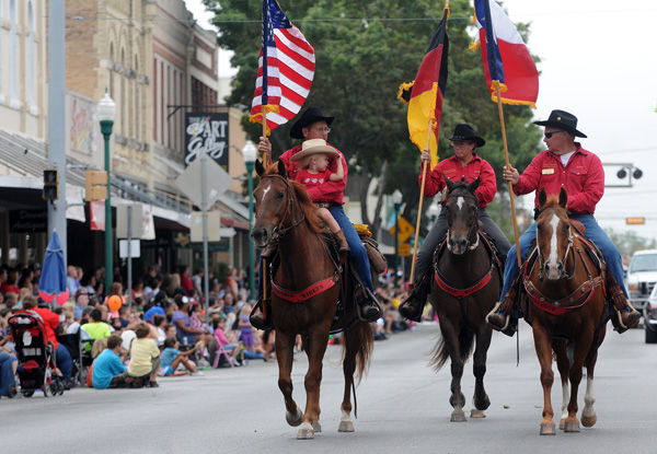 Scenes from Friday’s Comal County Fair and Rodeo parade | Local News ...