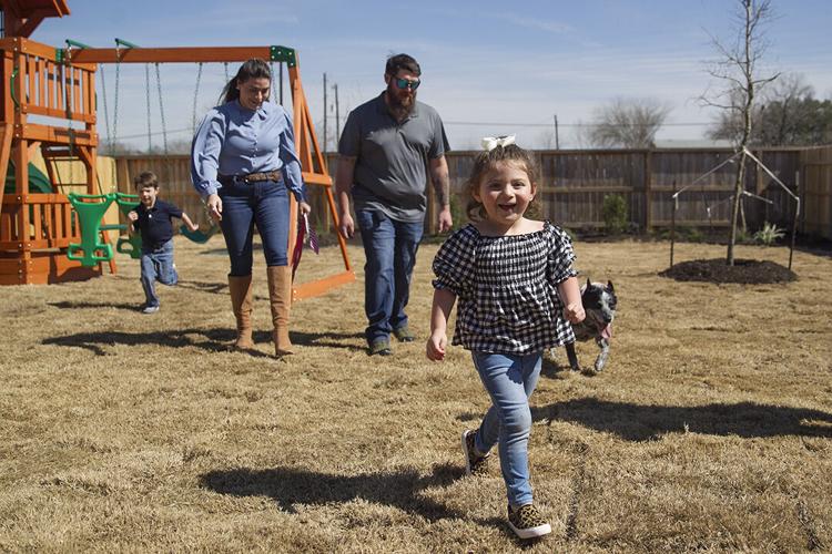U.S. Marine Sgt. Jonathan Stephenson ribbon cutting | | herald-zeitung.com