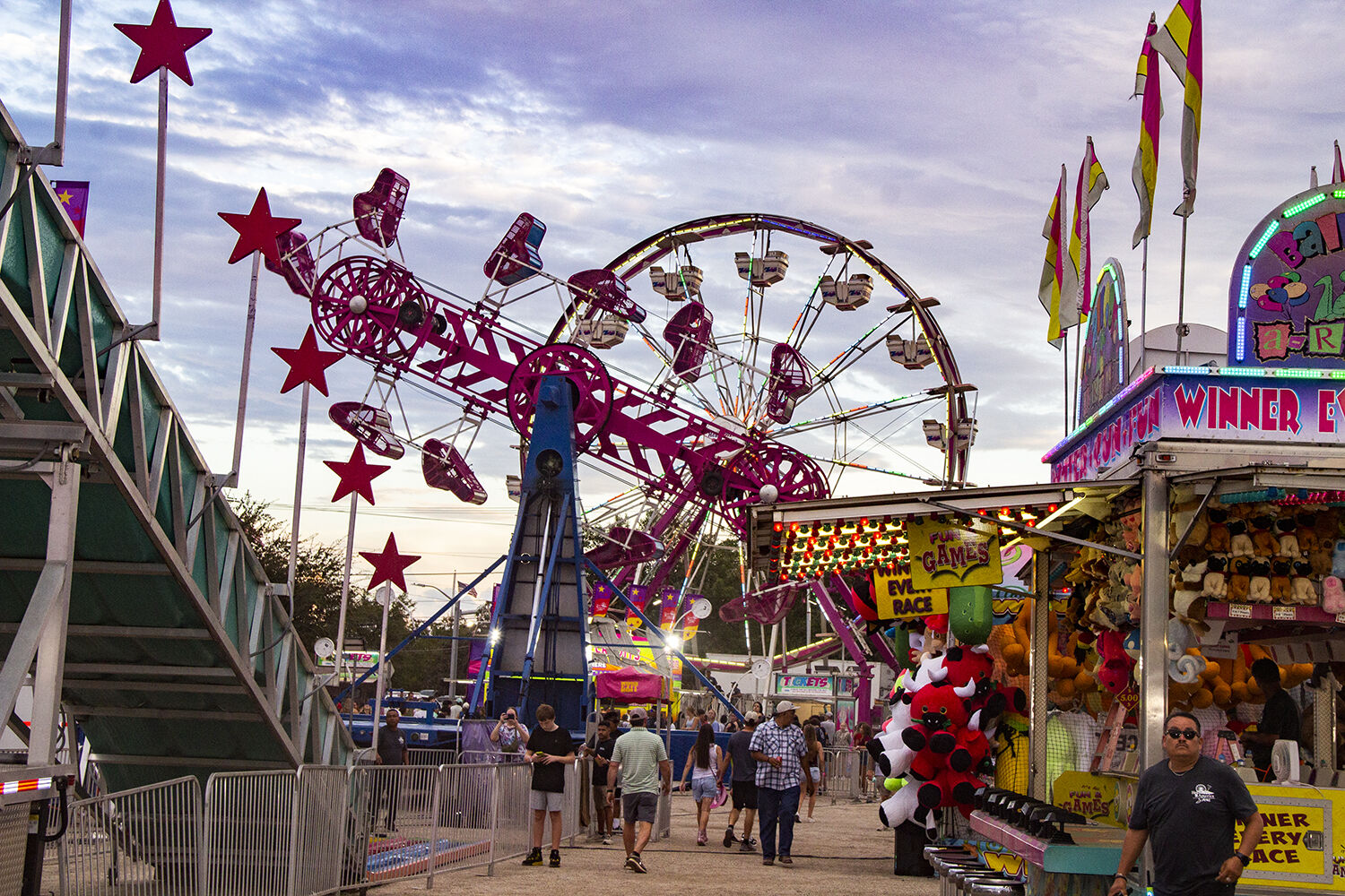 Comal County Fair defends safety measures after reports of fights ...