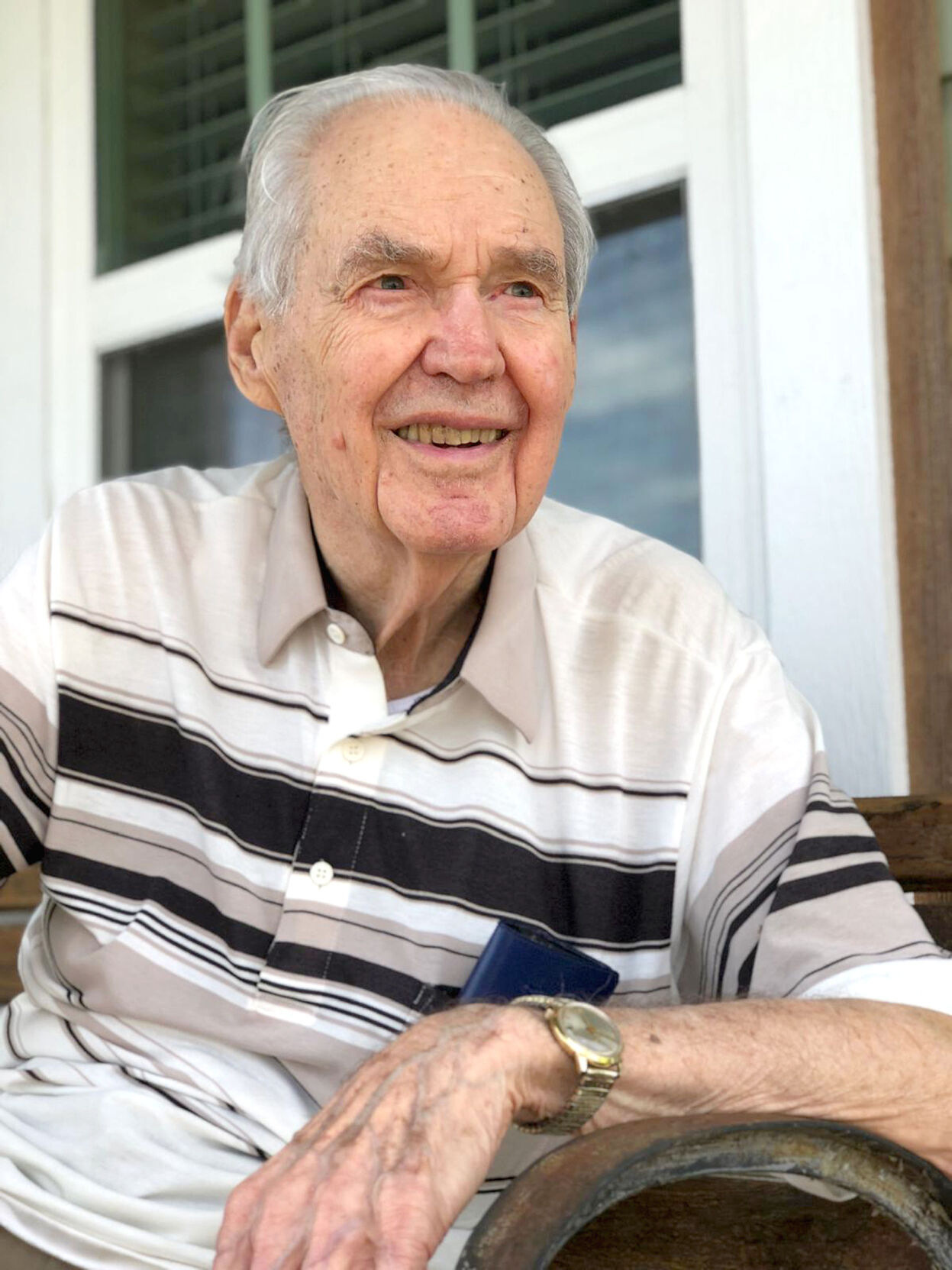 Calvin R. Henze | Obituaries | herald-zeitung.com