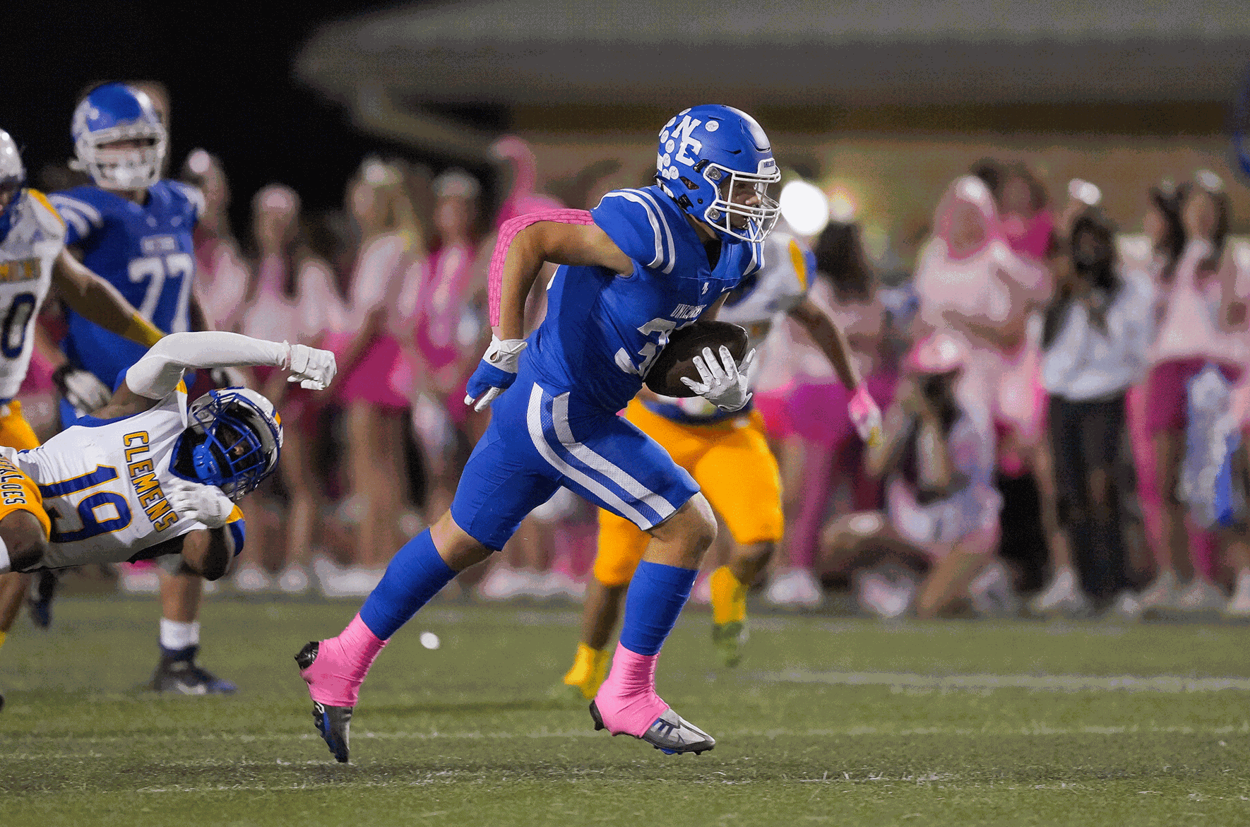 Unicorns overpower Buffaloes, 38-21 | Community Alert | herald-zeitung.com