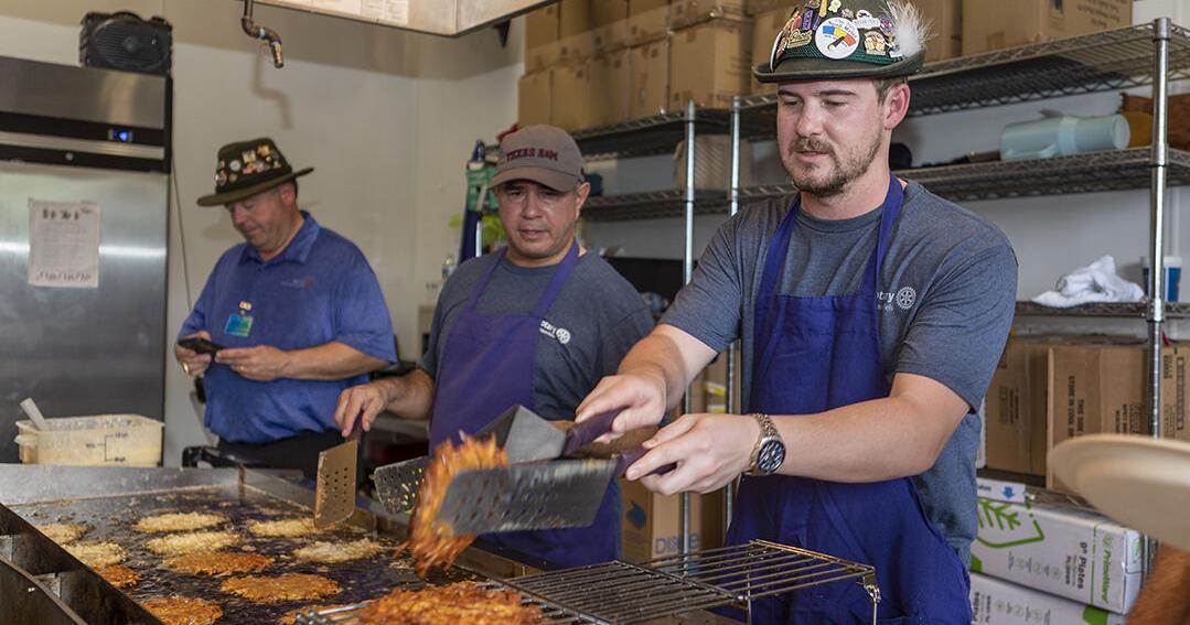 SERVING UP CIVIC PRIDE: Longtime nonprofit volunteers build lasting ...