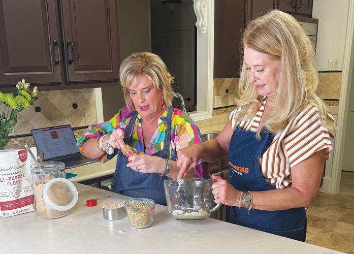 A SLICE OF DIME BOX: Join New Braunfels' Texicureans as they visit Dime ...