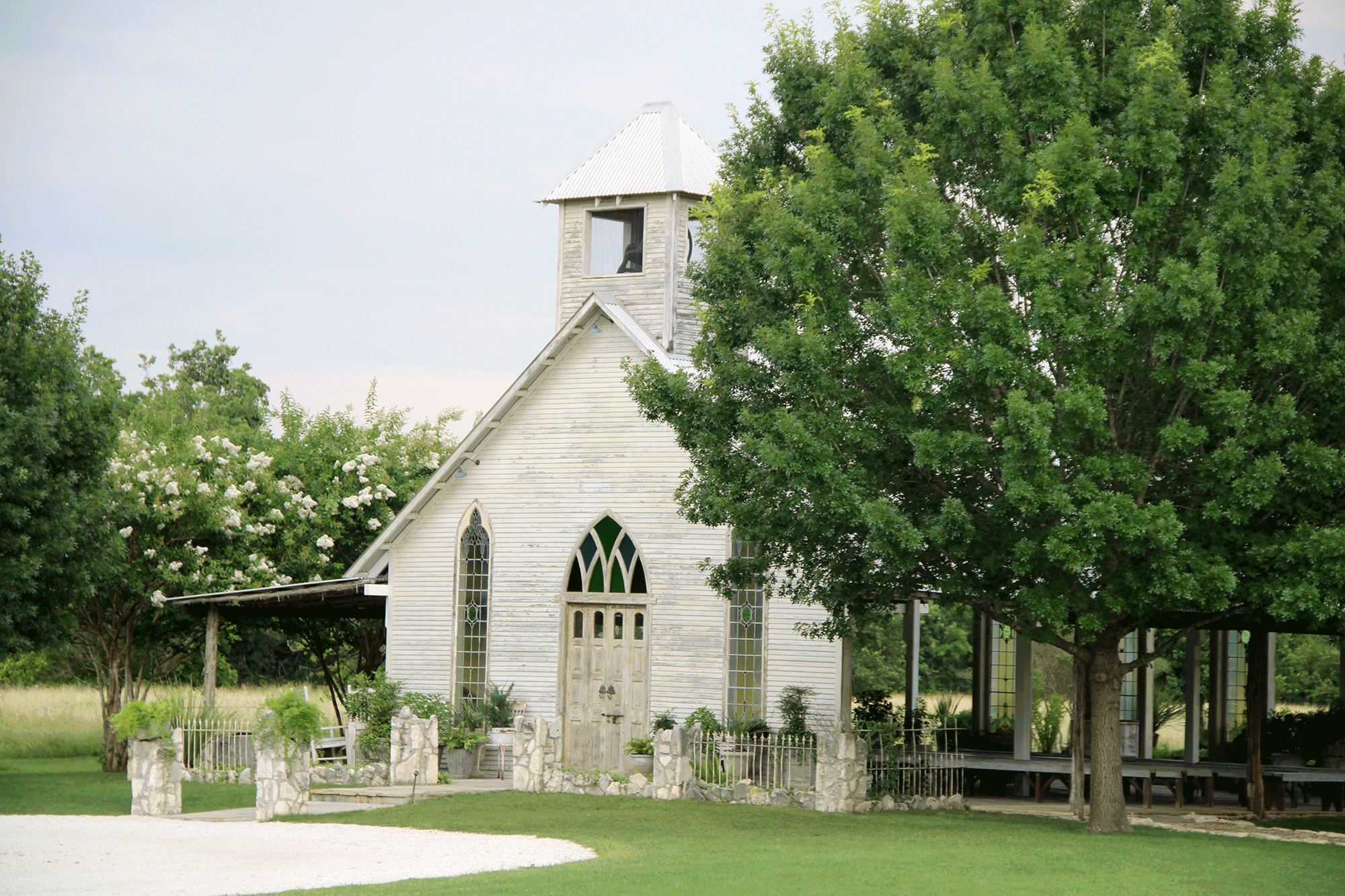 DECADE OF DEVOTION: Gruene Estate celebrates 10 years of vows at ...