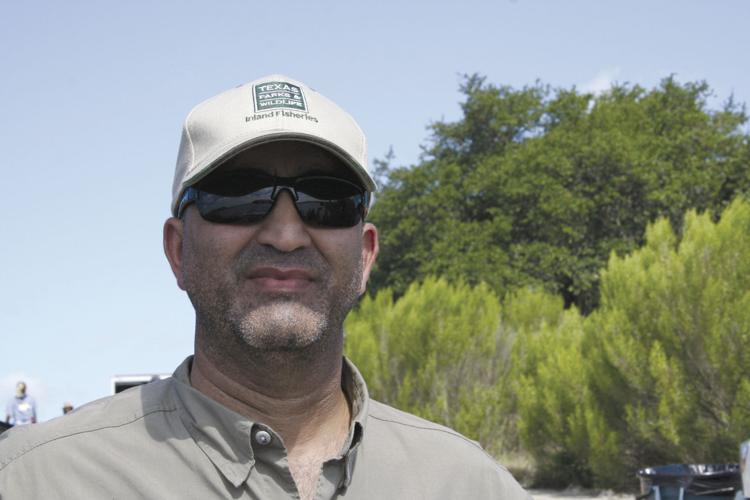Zebra mussel discovery in Canyon Lake has TPWD worried | News | herald ...