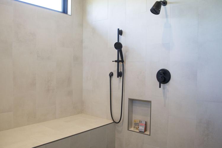 Wounded warrior gets keys to ‘forever’ home in Canyon Lake | Community ...