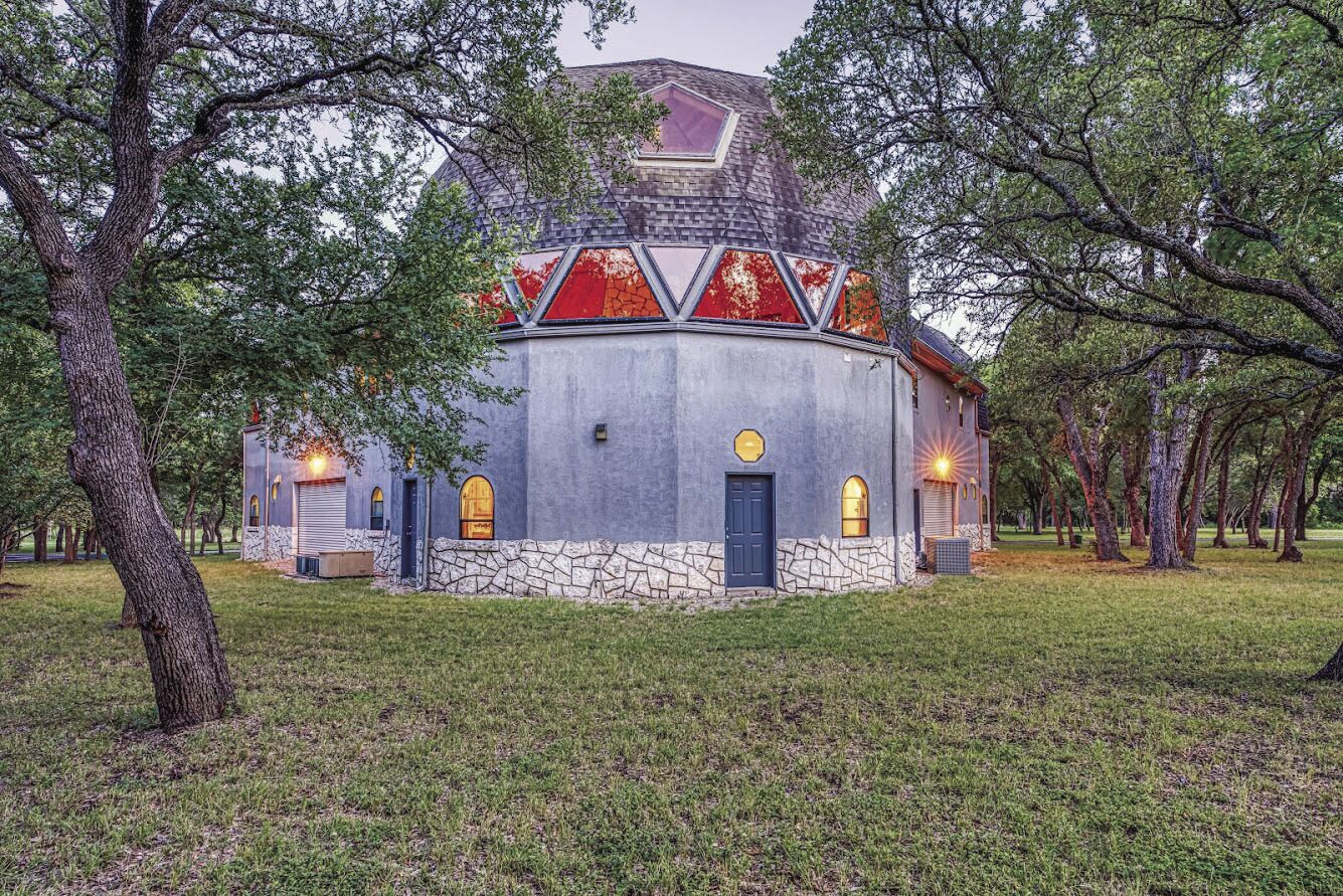 Geodesic dome home: A shapely new trend in home design | Magazine ...