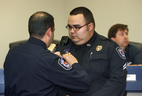 Officers recieve Medal of Valor for part in saving kidnap victim ...