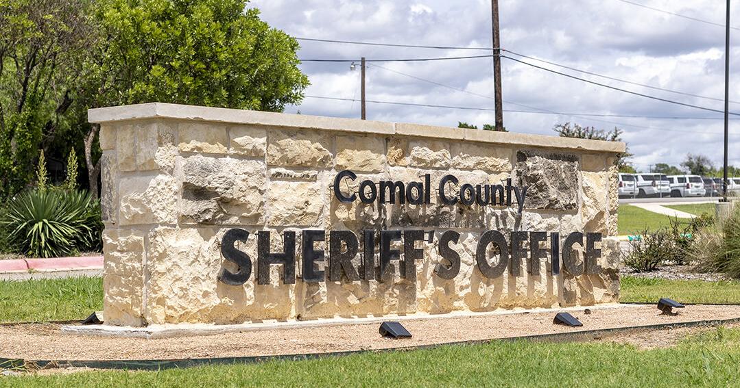 Man who shot, injured 7 SAPD officers also threatened to open fire on ...