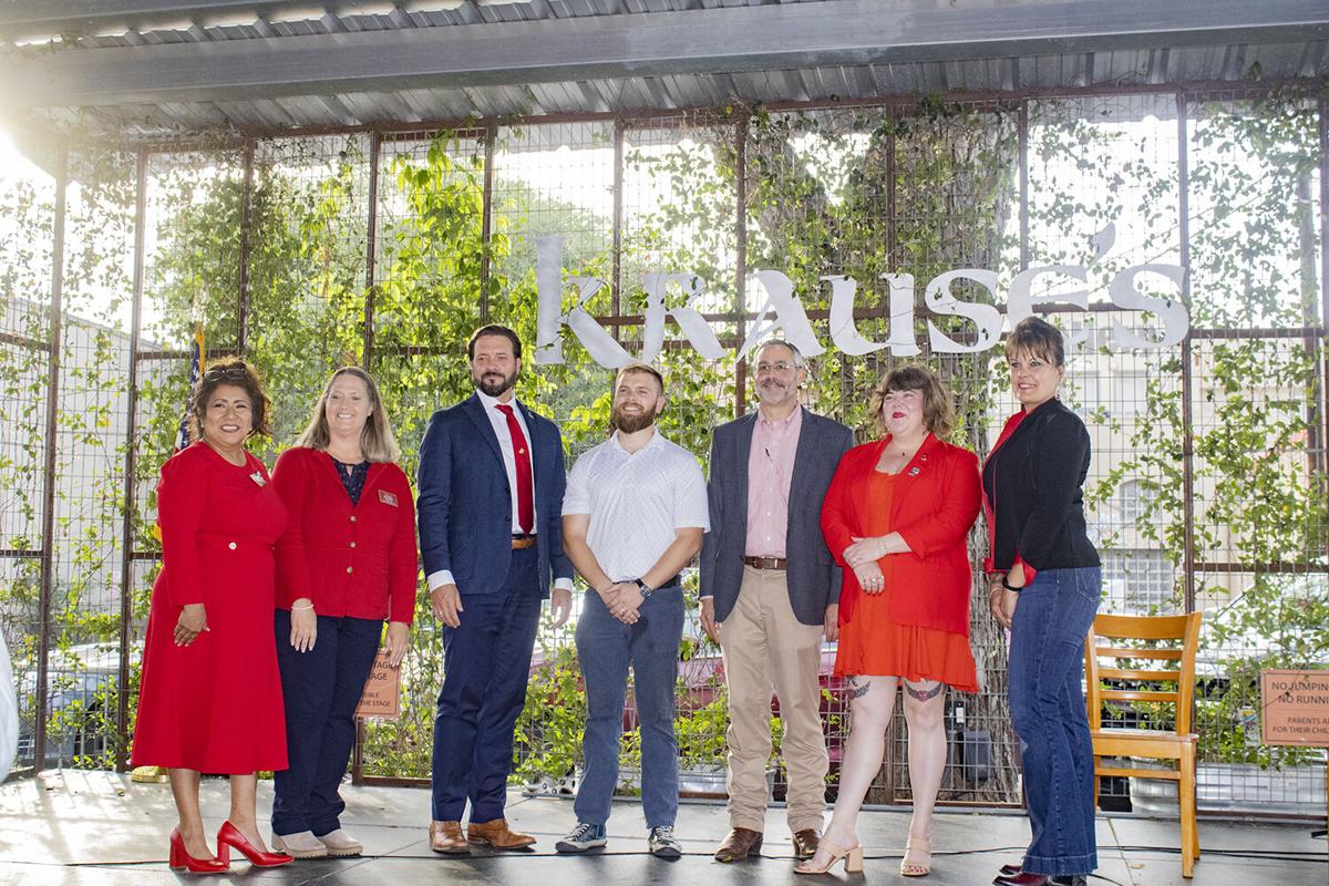 Candidates for New Braunfels City Council campaign at chamber forum ...
