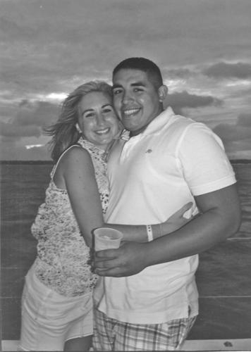 Amanda Michelle Martin and Chris Medrano | Engagements | herald-zeitung.com