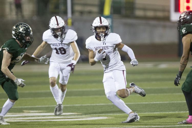 Canyon Lake survives Davenport rally, 38-35 | Community Alert | herald ...