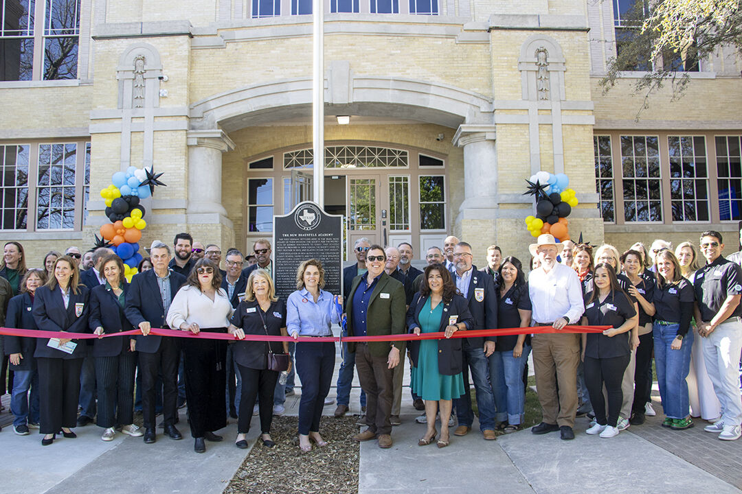 New Braunfels' Mill Street Youth Center ribbon cutting highlights ...