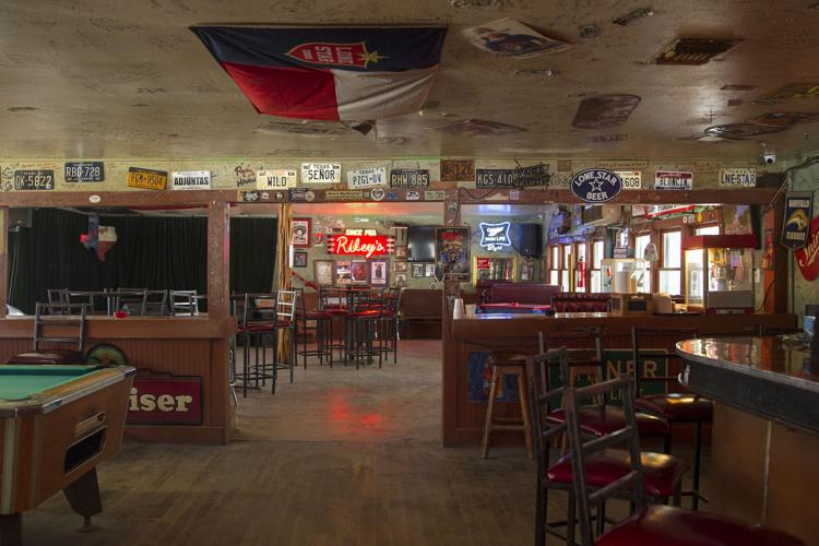 Riley’s Tavern in New Braunfels celebrating 90 years of warm atmosphere ...