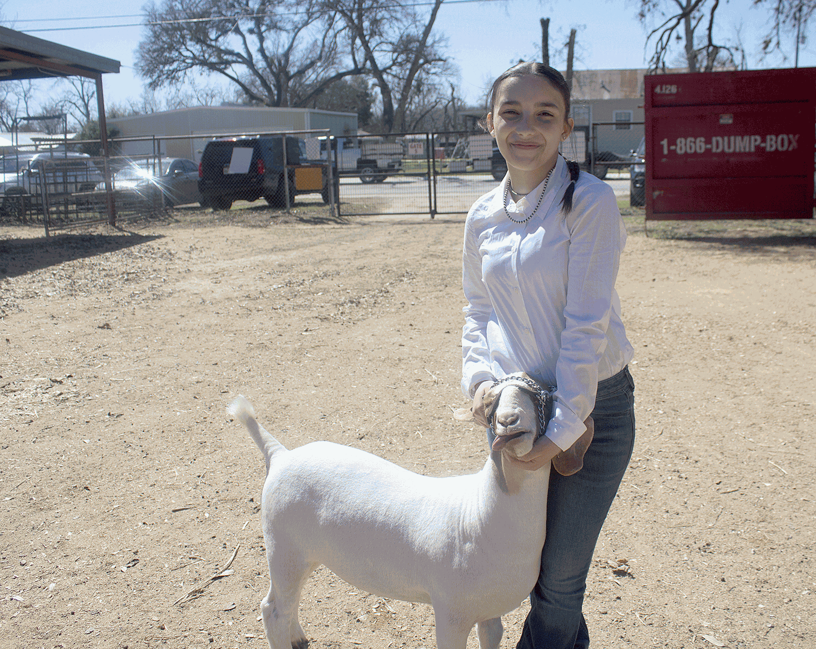 ALL GOATS, SOME GLORY: Comal County students judged on market animals ...