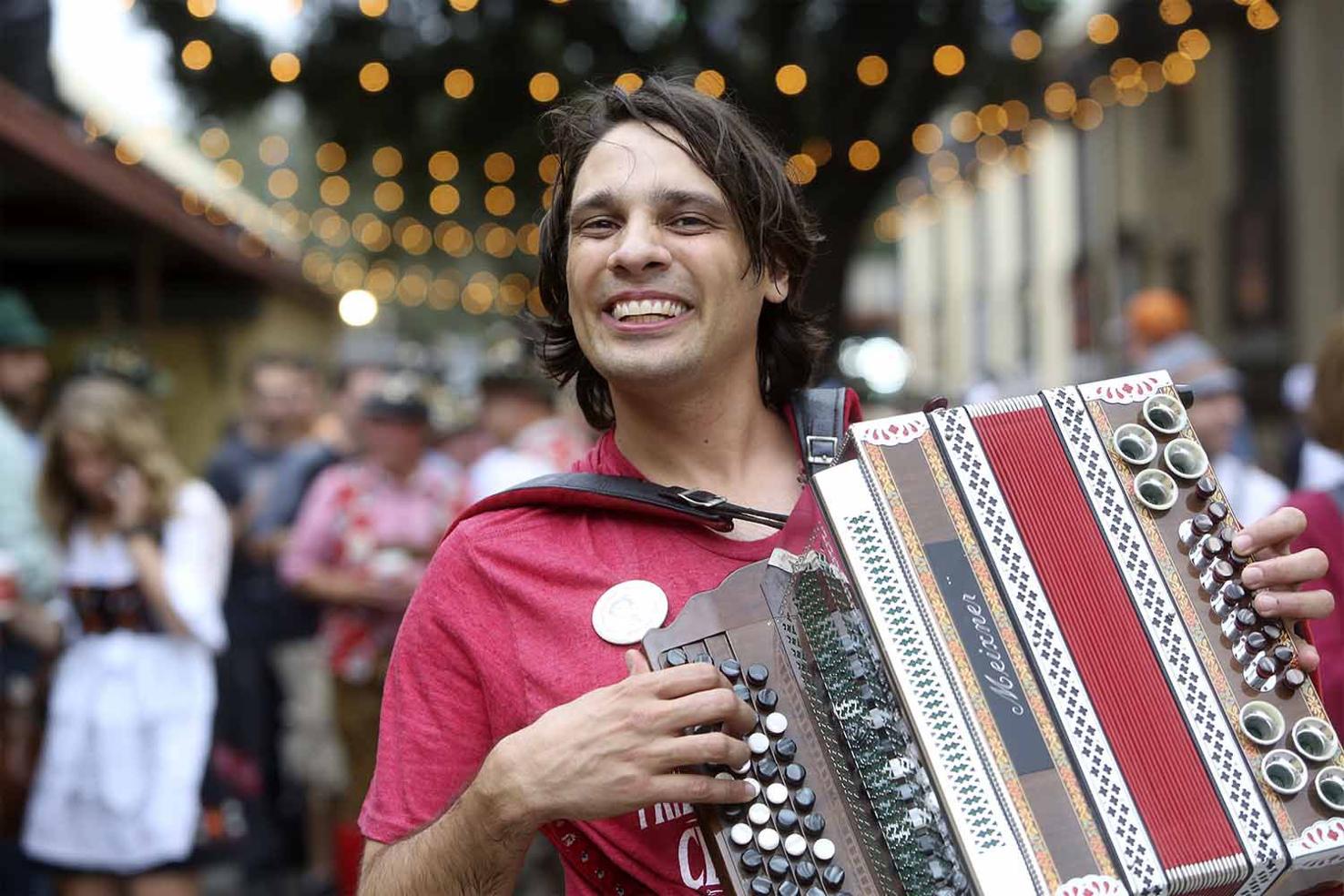 The music man: Meixner keeps Wurstfest dancing with traditional tunes ...