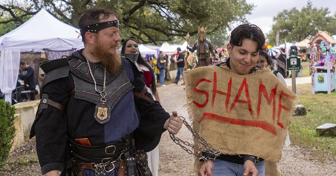 MORE THAN MERE MYTH: New Braunfels Renaissance Faire doubles attendees ...