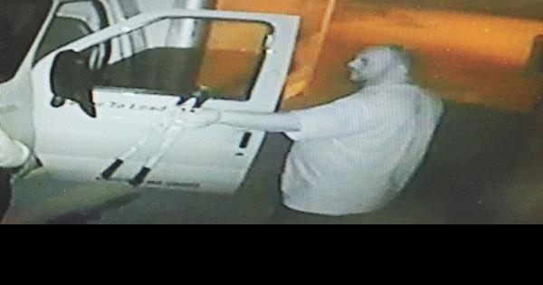 Thieves smash gates, make off with shingles from area lumber yard ...