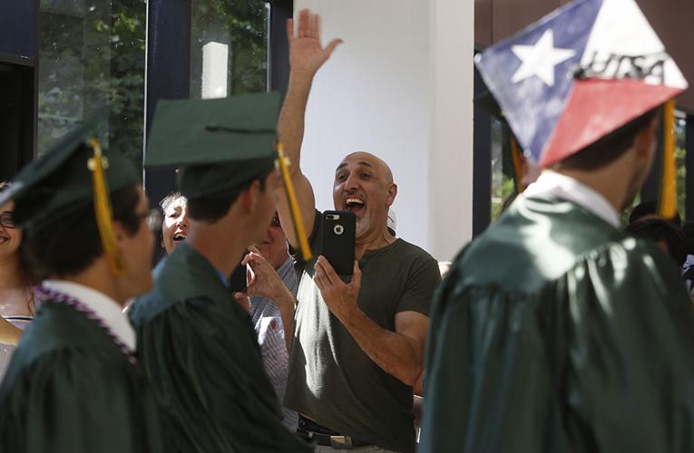 Canyon Lake High School sends off its Class of 2018 | News | herald ...